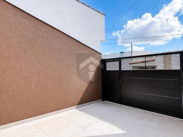 Casa para venda em Alfenas
