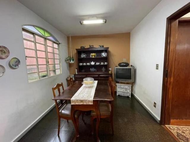 Casa para venda em Alípio de Melo, Belo Horizonte