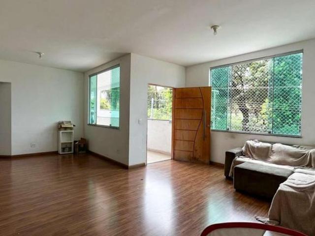Casa para venda em Alípio de Melo, Belo Horizonte