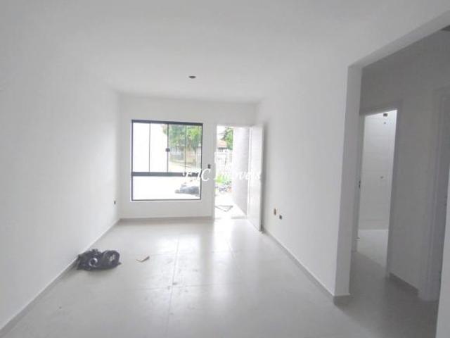 Casa para Venda em Almirante Tamandaré, Jardim Roma, 3 dormitórios, 1 banheiro, 2 vagas