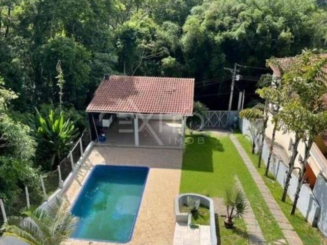 Casa para venda em Alpes Dos Araçás jordanésia de 260.00m² com 3 Quartos, 3 Suites e 2 Garagens