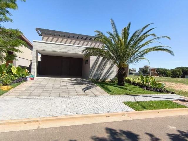 Casa para venda em Alphaville Araçatuba 2 em Araçatuba São Paulo de 203.00m² com 3 Quartos, 3 Suítes e 4 Garagens