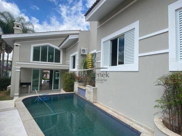 Casa para venda em Alphaville com 5 suítes