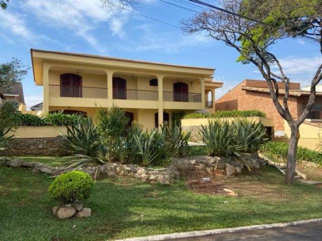 Casa para venda em Alphaville de 700.00m² com 4 Quartos, 4 Suites e 4 Garagens