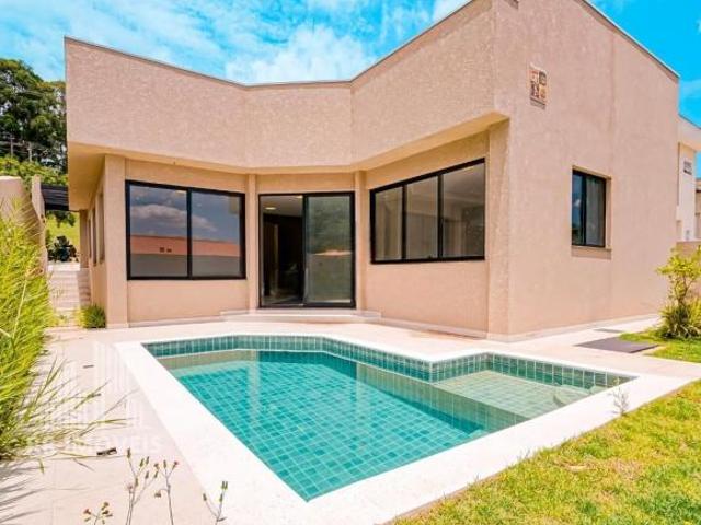 Casa para venda em Alphaville de 195.00m² com 4 Quartos, 4 Suites e 4 Garagens