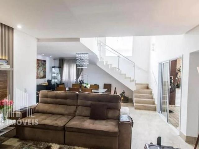 Casa para venda em Alphaville de 224.00m² com 3 Quartos, 3 Suites e 4 Garagens