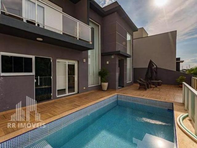 Casa para venda em Alphaville de 360.00m² com 4 Quartos, 4 Suites e 4 Garagens