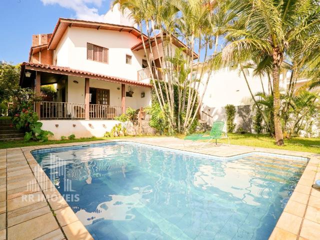 Casa para venda em Alphaville em Santana De Parnaíba São Paulo de 255.00m² com 3 Quartos, 1 Suíte e 4 Garagens