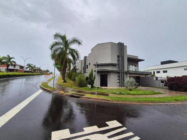 Casa para venda em Alphaville Nova Esplanada 3 de 204.10m² com 4 Quartos, 3 Suites e 4 Garagens