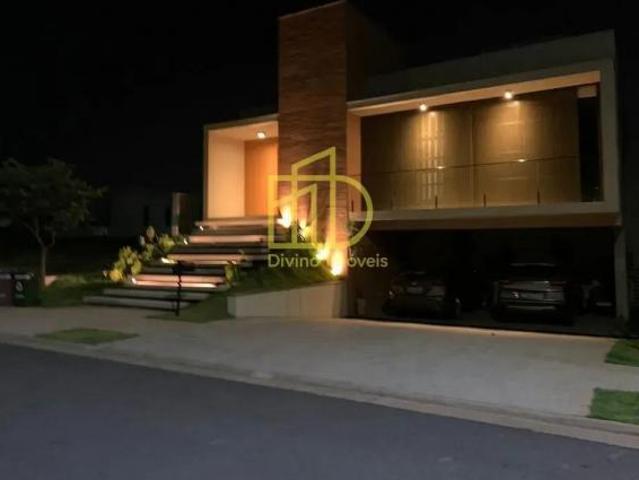 Casa para venda em Alphaville Nova Esplanada 3 de 308.00m² com 3 Quartos, 3 Suites e 4 Garagens
