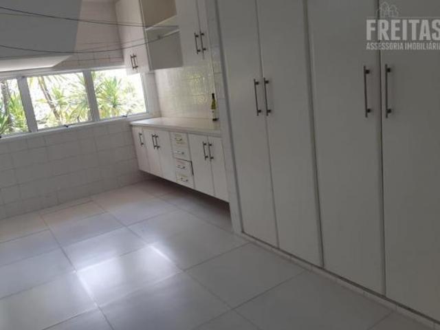 CASA PARA VENDA EM ALPHAVILLE RESIDENCIAL TAMBORÉ 1