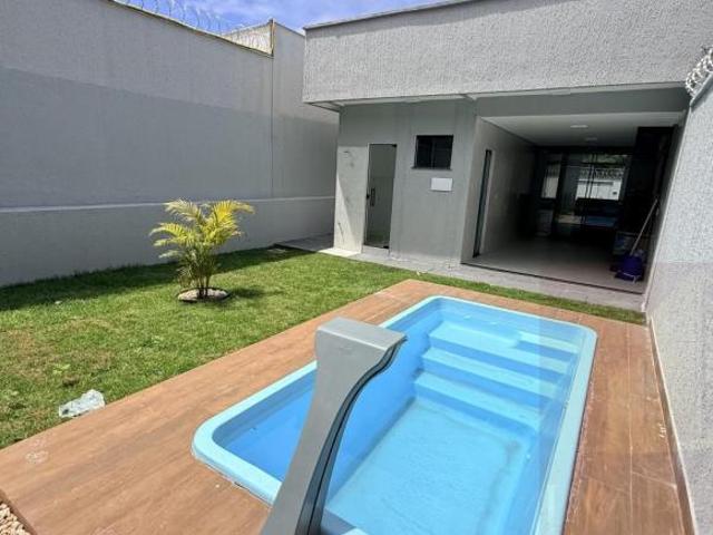 Casa para Venda em Aparecida de Goiânia, Jardim Helvécia, 3 dormitórios, 1 suíte, 3 banheiros, 2 vag