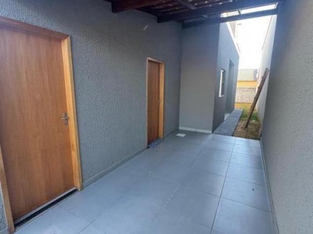 Casa para Venda em Aparecida de Goiânia, Setor Conde dos Arcos Complemento, 2 dormitórios, 1 suíte