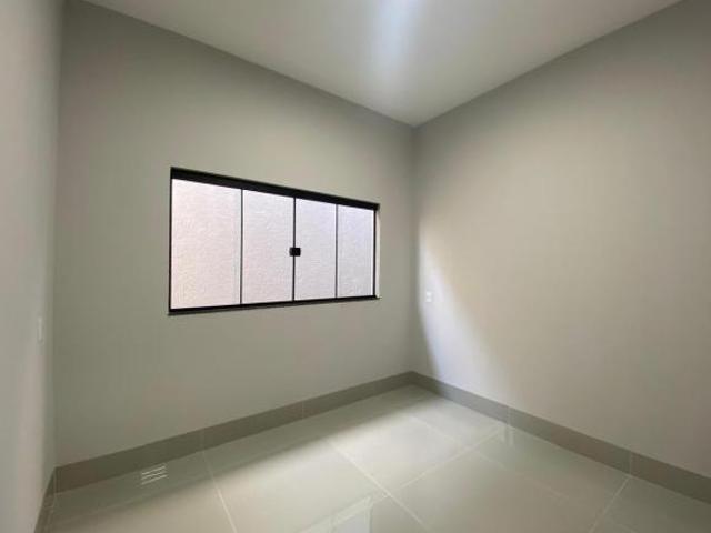 Casa para Venda em Aparecida de Goiânia, Setor dos Bandeirantes, 2 dormitórios, 2 banheiros, 1 vaga