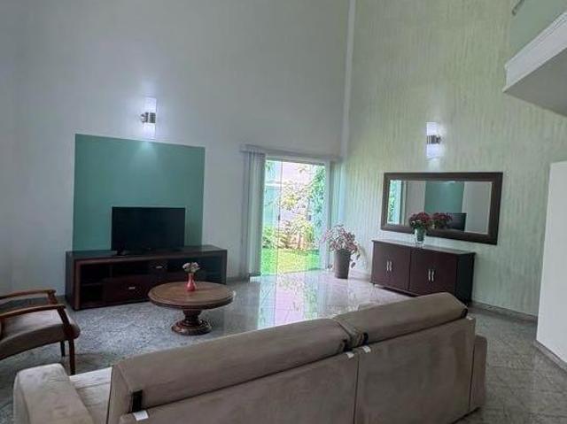 Casa para venda em Aparecidinha de 230.00m² com 4 Quartos, 2 Suites e 2 Garagens