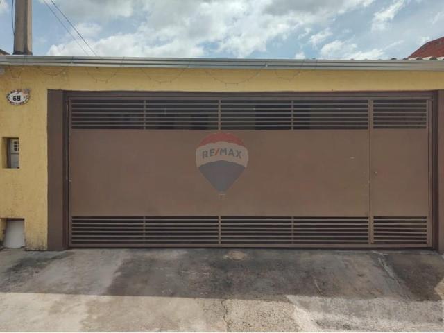 Casa para venda em Aparecidinha em Sorocaba São Paulo de 97.00m² com 2 Quartos e 3 Garagens