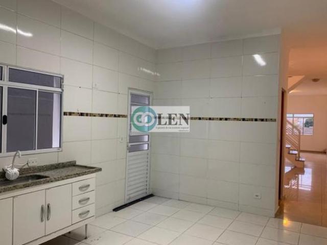 Casa para Venda em Arujá, Arujamérica, 3 dormitórios, 3 suítes, 4 banheiros, 3 vagas