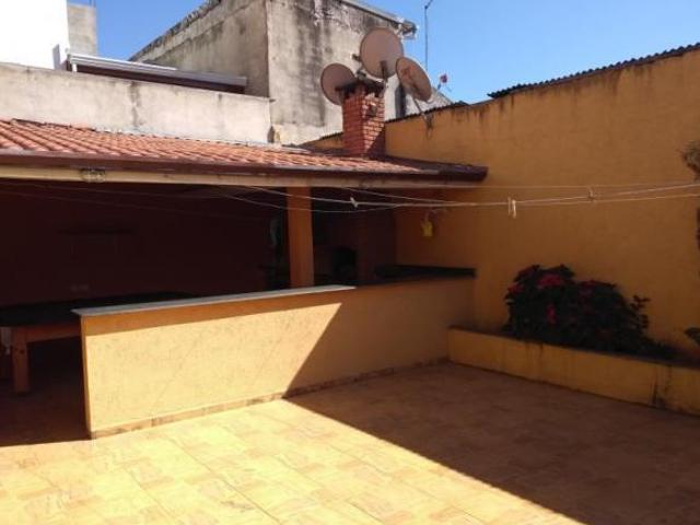 Casa para Venda em Arujá, Jordanópolis, 3 dormitórios, 1 suíte, 1 banheiro, 3 vagas