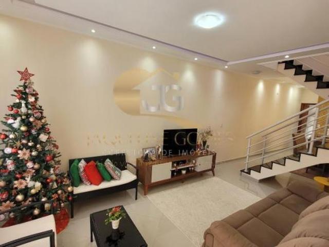 Casa para Venda em Arujá, Jardim Rincão, 3 dormitórios, 3 suítes, 4 banheiros, 2 vagas