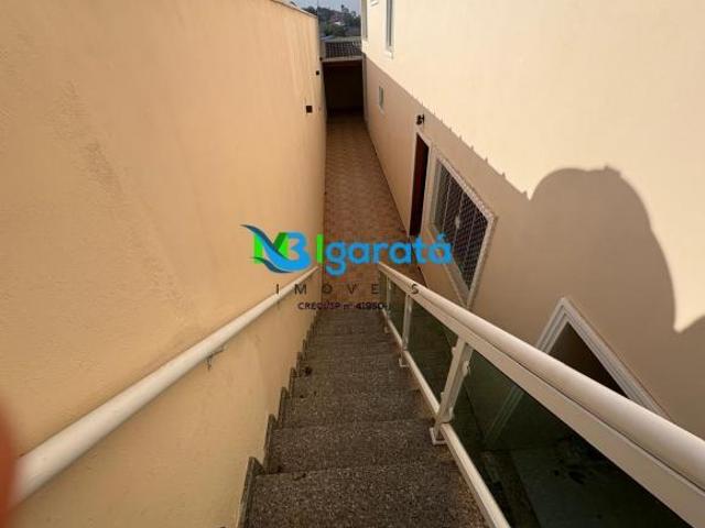 Casa para Venda em Arujá, Vila Riman, 3 dormitórios, 1 suíte, 2 banheiros, 2 vagas