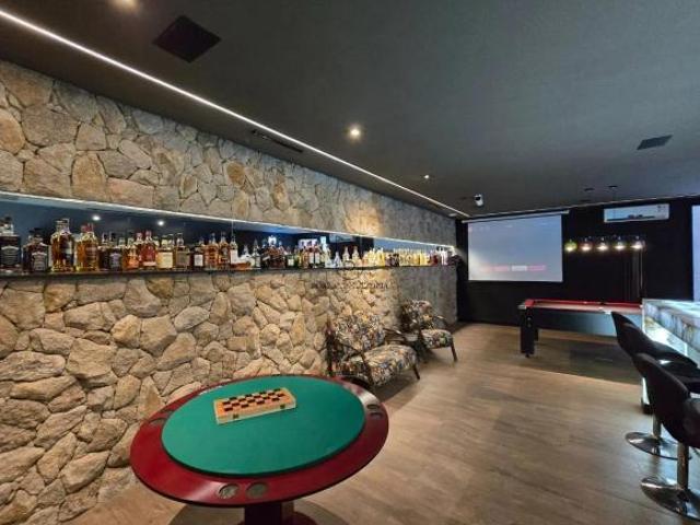 Casa para venda em Araçoiaba da Serra de 420.00m² com 3 Quartos, 3 Suites e 6 Garagens