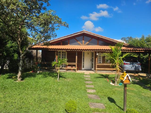 Casa para venda em Araçoiaba da Serra em Araçoiaba Da Serra São Paulo de 160.00m² com 4 Quartos, 2 Suítes e 1 Garagem