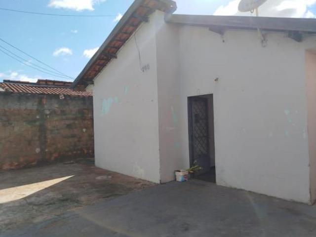 Casa para Venda em Araçatuba, Esplanada, 2 dormitórios, 1 banheiro