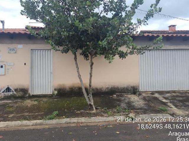 Casa para venda em Araguari