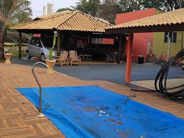Casa para venda em Área Rural de 320.00m² com 3 Quartos e 2 Suites