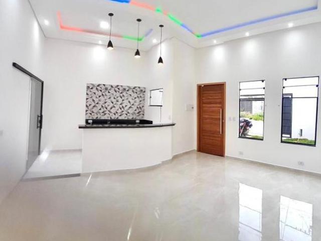 Casa para venda em Areao de 86.00m² com 3 Quartos, 1 Suite e 2 Garagens