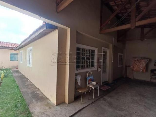 Casa para venda em Arnon De Mello de 158.00m² com 2 Quartos e 4 Garagens
