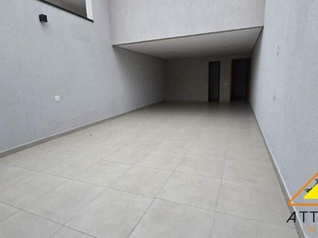 Casa para venda em Assunção de 230.00m² com 3 Quartos, 3 Suites e 4 Garagens