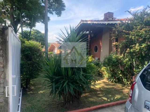 Casa para Venda em Atibaia, Vila Esperia ou Giglio, 6 dormitórios, 3 suítes, 4 banheiros, 6 vagas