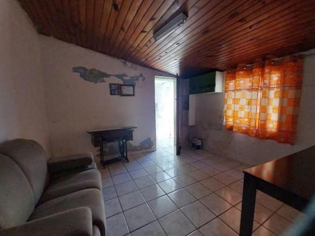 Casa para Venda em Atibaia, Jardim das Cerejeiras, 2 dormitórios, 1 banheiro, 2 vagas