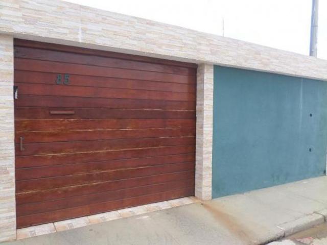 Casa para Venda em Atibaia, JD.BRASIL, 3 dormitórios, 1 banheiro, 3 vagas