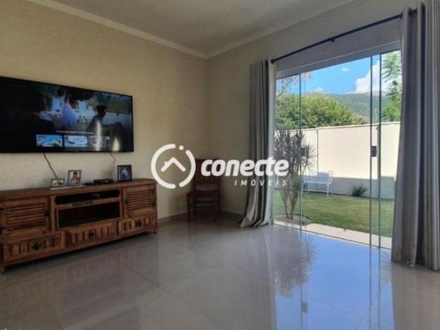 Casa para Venda em Atibaia, Retiro das Fontes, 3 dormitórios, 3 suítes, 4 banheiros, 2 vagas