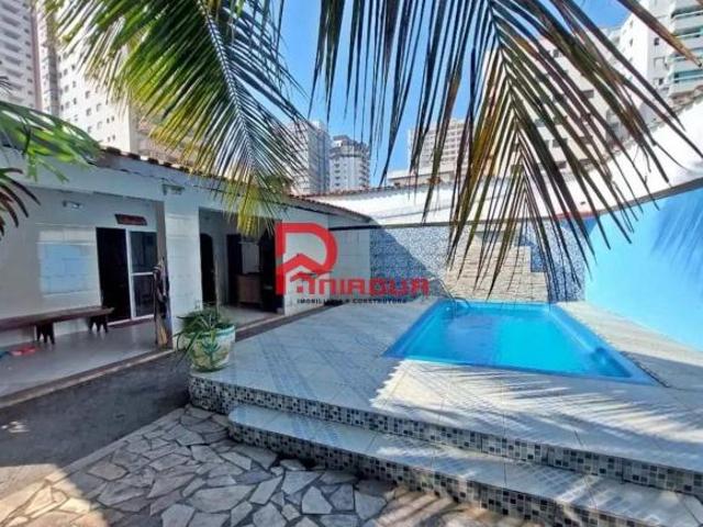 Casa para venda em Aviação de 268.00m² com 4 Quartos, 2 Suites e 3 Garagens