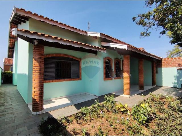 Casa para venda em Botânico em São Pedro São Paulo de 100.00m² com 3 Quartos, 1 Suíte e 3 Garagens