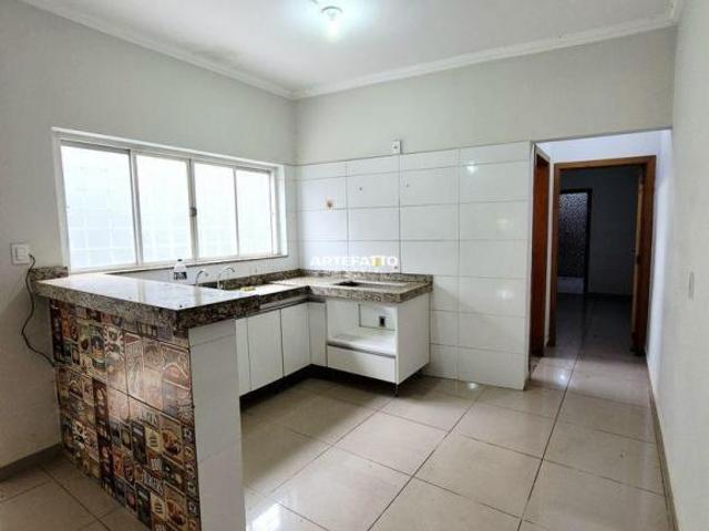 Casa para venda em Boa Vista de 208.00m² com 3 Quartos, 2 Suites e 2 Garagens