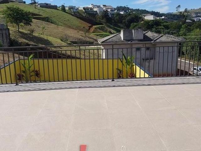 Casa para venda em Boa Vista de 374.00m² com 3 Quartos, 2 Suites e 2 Garagens