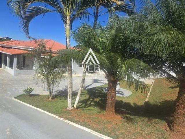 Casa para Venda em Boituva, Jardim Flamboyant III, 3 dormitórios, 1 suíte, 4 banheiros, 8 vagas
