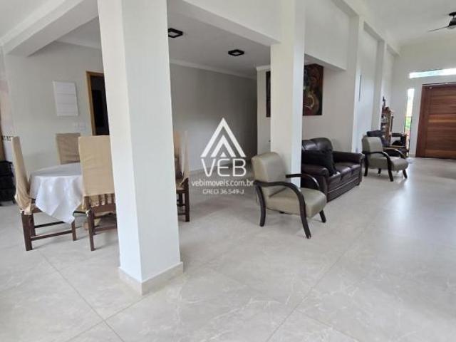 Casa para Venda em Boituva, Jardim Valparaíso, 3 dormitórios, 3 suítes, 5 banheiros, 6 vagas