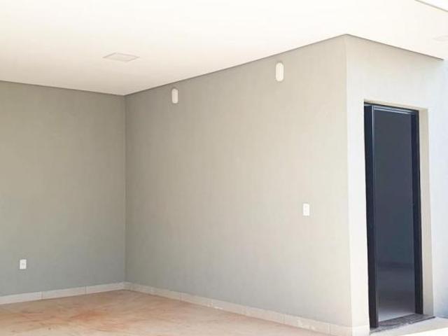 Casa para Venda em Boituva, Portal Ville Jardins, 3 dormitórios, 3 suítes, 5 banheiros, 4 vagas