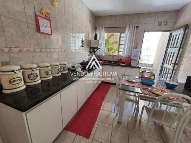 Casa para Venda em Boituva, Residencial Faculdade, 3 dormitórios, 1 banheiro, 2 vagas