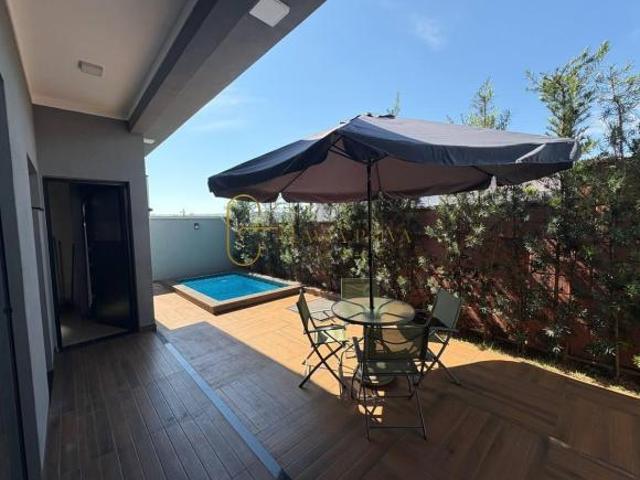 Casa para venda em Bonfim Paulista de 140.00m² com 3 Quartos, 1 Suite e 4 Garagens