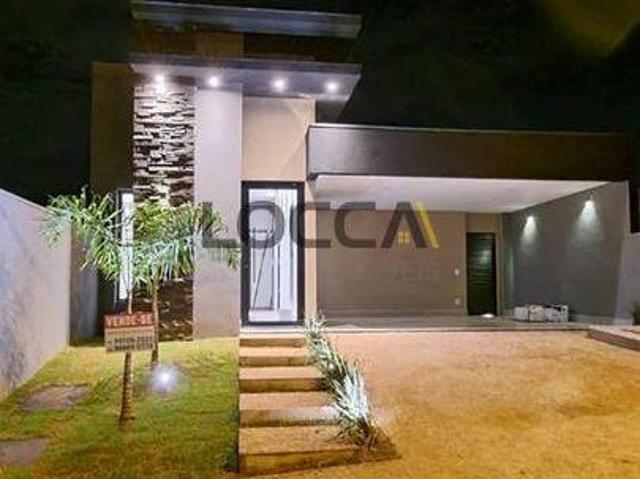 Casa para venda em Bonfim Paulista de 152.00m² com 3 Quartos, 1 Suite e 4 Garagens
