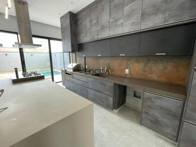 Casa para venda em Bonfim Paulista de 222.00m² com 3 Quartos, 3 Suites e 4 Garagens