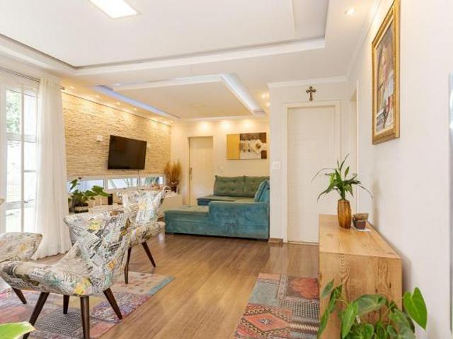 Casa para venda em Boqueirão de 240.00m² com 4 Quartos, 2 Suites e 5 Garagens