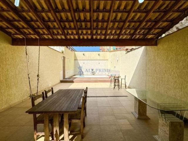 Casa para venda em Boqueirão de 400.00m² com 3 Quartos, 2 Suites e 6 Garagens
