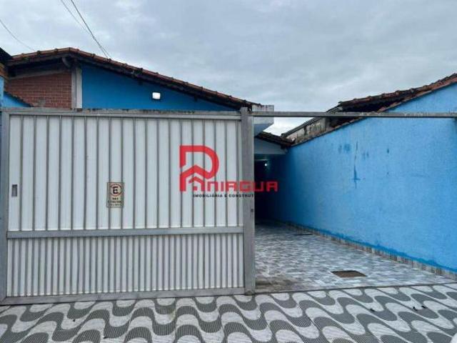 Casa para venda em Boqueirão de 90.00m² com 2 Quartos e 2 Garagens